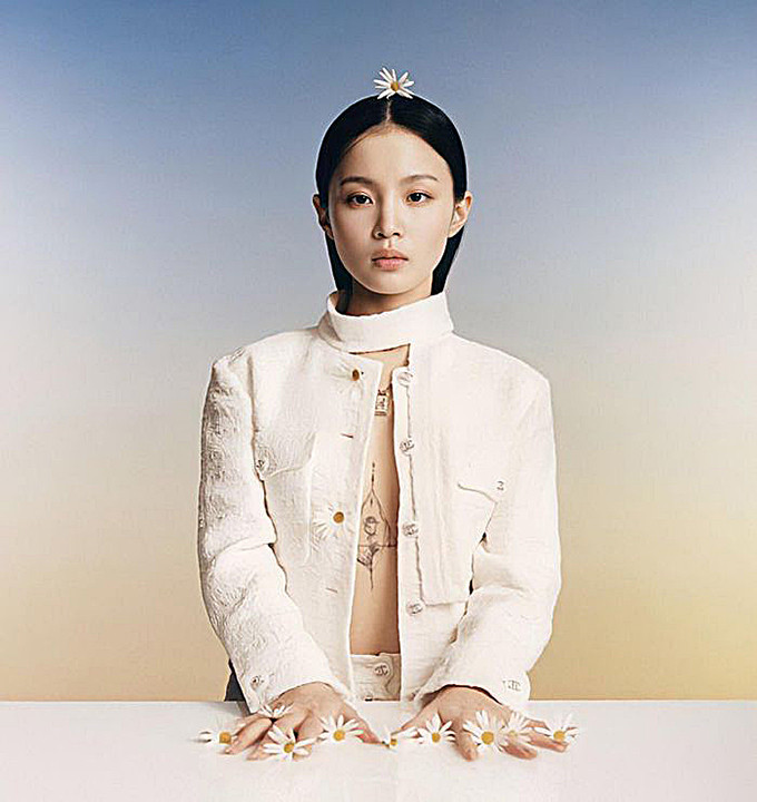 Lee Hi, Bintang K-Pop Pertama di Proyek Spotify