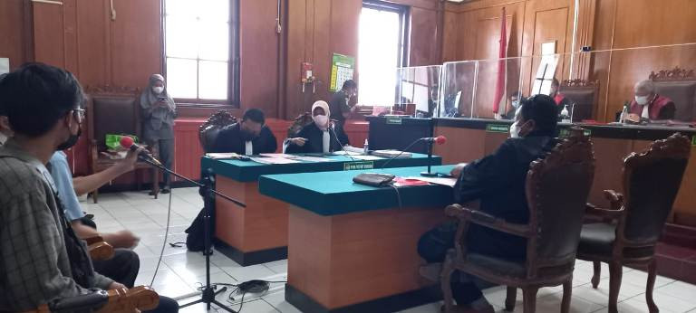 Tipu-Tipu Bermodus Proyek Awu-Awu